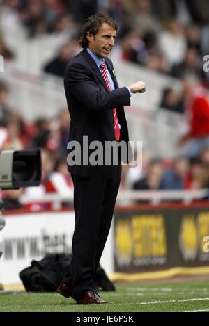 GARETH SOUTHGATE MIDDLESBROUGH FC MANAGER MOLINEUX STADIUM ...