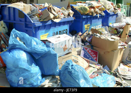 Congested paper banks Stock Photo - Alamy