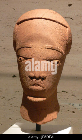 Terracotta Nok sculpture from Nigeria Stock Photo - Alamy