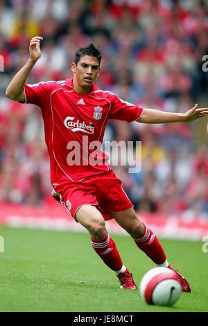 MARK GONZALEZ LIVERPOOL FC ANFIELD LIVERPOOL ENGLAND 01 January 2007 ...