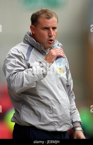 PAUL JEWELL WIGAN ATHLETIC FC JJB STADIUM WIGAN ENGLAND 14 August 2005 ...