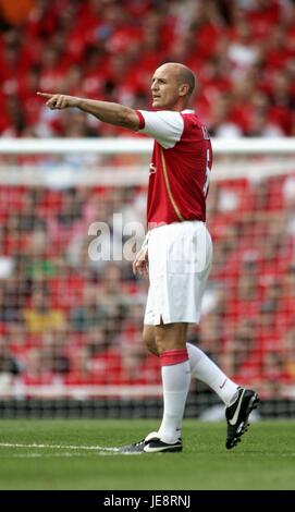 STEVE BOULD ENGLAND & ARSENAL FC 18 May 1994 Stock Photo - Alamy