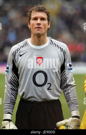 JENS LEHMANN ARSENAL FC CITY OF MANCHESTER STADIUM MANCHESTER ENGLAND ...