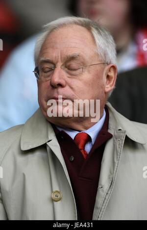 GEORGE GILLETT LIVERPOOL FC CO OWNER ANFIELD LIVERPOOL ENGLAND 16 ...