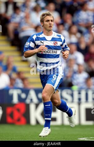 KEVIN DOYLE READING FC MADEJSKI STADIUM READING ENGLAND 01 September ...