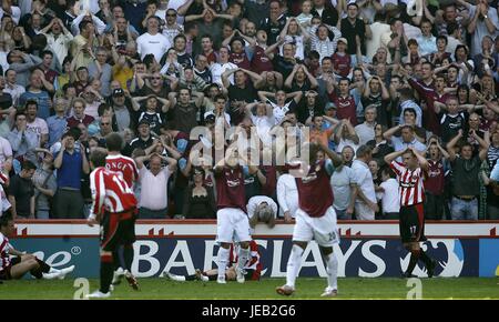 Fans of Sheffield Utd Stock Photo - Alamy