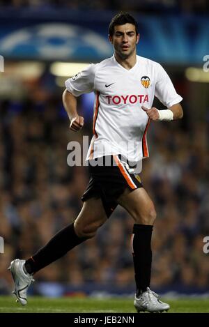 RAUL ALBIOL VALENCIA CF STAMFORD BRIDGE CHELSEA LONDON 04 April 2007 ...