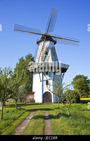 Germany, Lower Saxony, wind turbine in the morning Stock Photo - Alamy