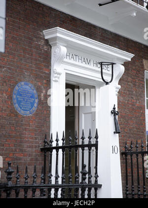 Chatham House, London, UK Stock Photo - Alamy