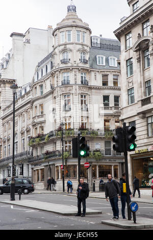 St James Street, London, UK Stock Photo - Alamy