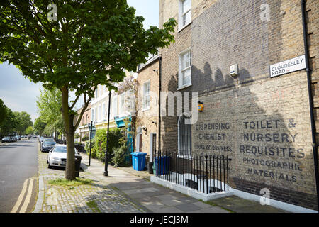 Cloudesley Rd, London, UK Stock Photo - Alamy
