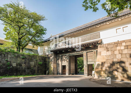 Shimizu-mon Gate is the East gate of the Kitanomaru Garden of the ...