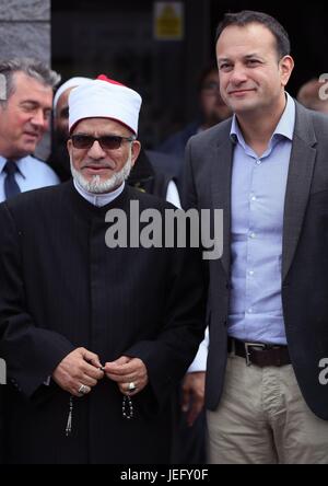 Taoiseach Leo Varadkar (right) with Imam Hussein Halawa during a visit ...