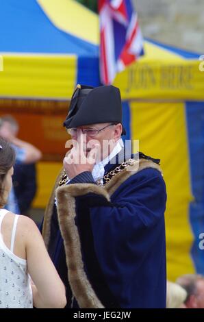 Exeter Mayor in Ceremonial Robes and Chain. Exeter Cathedral Green ...
