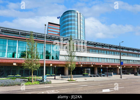 Headquarters of De Nederlandsche Bank (DNB), the Dutch Central bank at ...