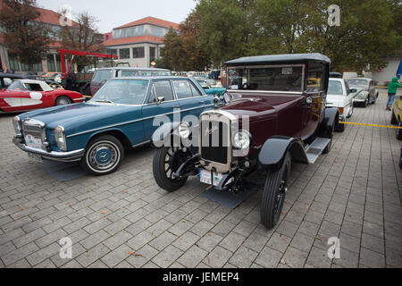 Oldtimer and classic car show, Munich, Germany Stock Photo - Alamy