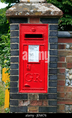 English Red Letter Box, GR Royal Cypher, George Vth, village post box ...