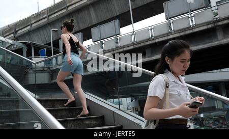 Cross over Bridge Phayathai Rd, Pathum Wan, Khet Pathum Wan, Krung Thep ...