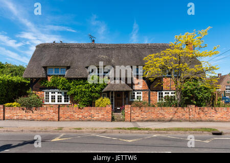 Long Wittenham village, Oxfordshire, England, UK Stock Photo - Alamy