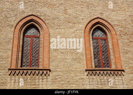 antique arched window, element of ancient architecture Stock Photo - Alamy