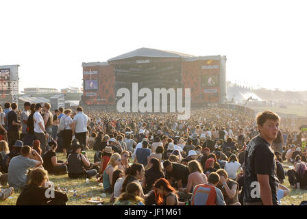 Download Festival - crowds and atmosphere in front of the main stage at ...