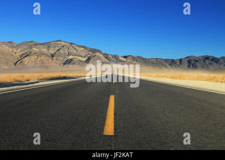 Death Valley in Nevada Stock Photo - Alamy