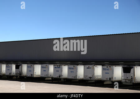 Row of Walmart Trailers at a Distribution Center in Rural Oregon Stock ...