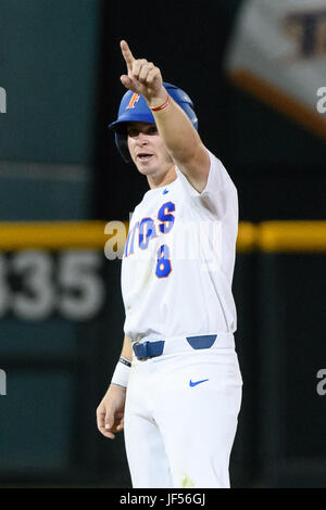 Omaha, NE USA. 27th June, 2017. LSU outfielder Zach Watson #9 in action ...