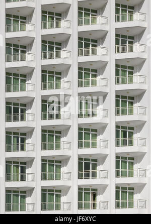 repeating pattern of windows Building front background / windows in ...