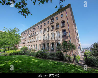 The former East India Warehouse (Oost-Indisch Pakhuis) of the VOC on ...