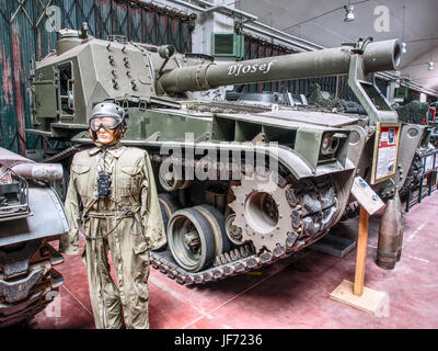 The M55 8-inch Self-Propelled Howitzer, a piece of military artillery ...