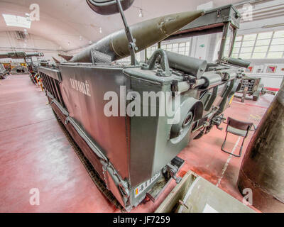 MGM-52 Lance rocket on M752 self-propelled launcher pic3 Stock Photo ...