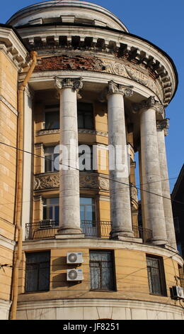 house with a rotunda Soviet classical architecture Stock Photo - Alamy