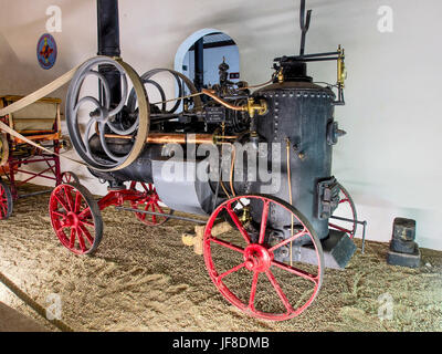The 1890 Locomobile Millot 8cv is a steam-powered vehicle that played a ...