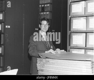 A historical photograph capturing the Archives Advisory Council's visit ...
