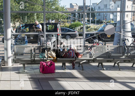 Bus Station Waiting room Stock Photo - Alamy