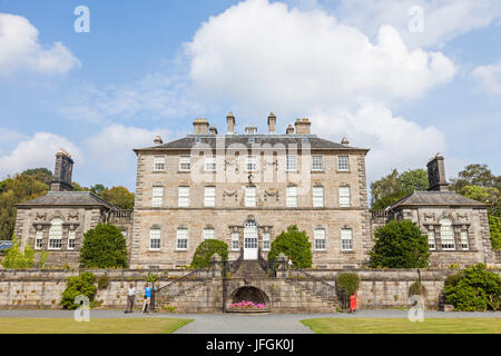 Scotland, Glasgow, Pollok Country Park, The Burrell Collection Art ...
