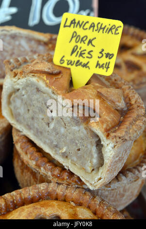 © Sandy young Photography 07970 268944 29th Scottish Game Fair E ...