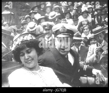 Marguerite Steinheil and Baron Abinger s wedding day 1917 Stock Photo ...