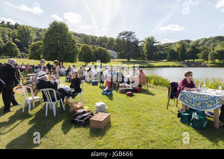Garsington Opera - opera goers having a picnic in the grounds of the ...