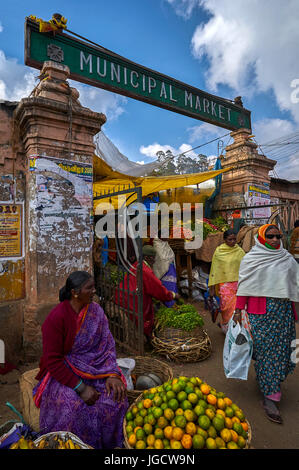 Market at Ooty, Tamil Nadu, India Stock Photo - Alamy