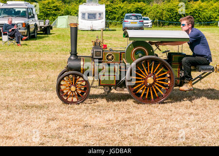 Miniature steam traction engine enthusiasts Normanby Hall rally 2017 ...