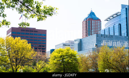 City scape with greenery in Portland, Oregon Stock Photo - Alamy