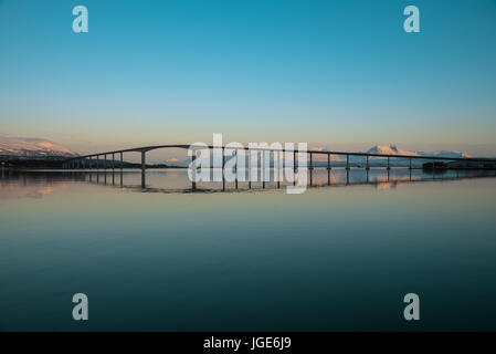 Sandnessund Bridge crosses the Sandnessundet strait between the islands ...