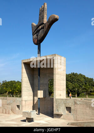 Open Hand Monument, architect Le Corbusier, Chandigarh, Union Territory ...