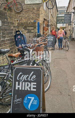 cycle shop cambridge Stock Photo - Alamy