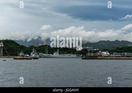 Chinese aircraft carrier, CNS Liaoning, visits Hong Kong SAR Stock ...