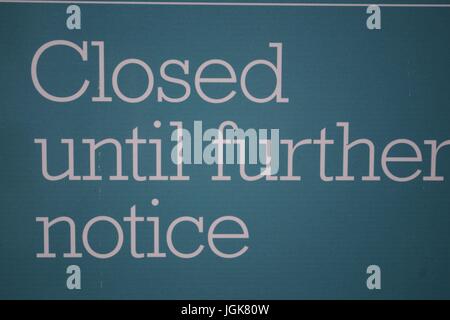 Closed Until Further Notice sign on Bay View Hotel window Stock Photo ...
