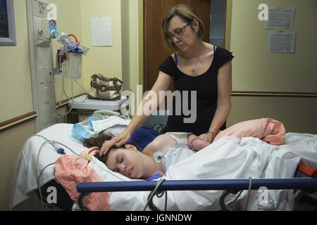 Comer, GA, USA. 5th July, 2017. Pam Walley and her daughter Callie's ...
