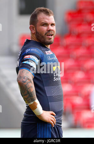 Adam Cuthbertson in action during the NRL Rugby League match Newcastle ...
